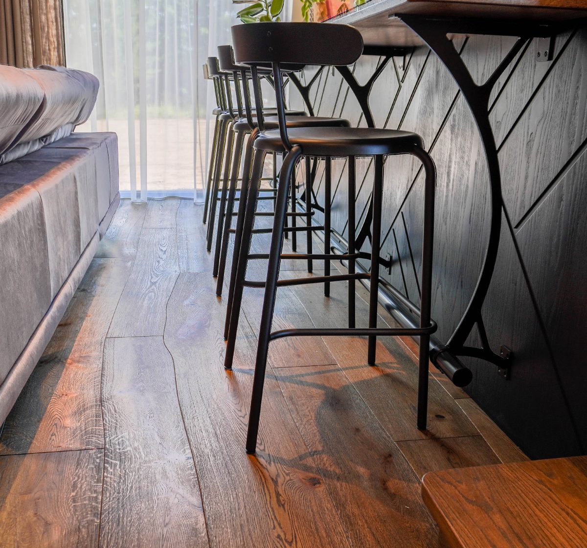 When a house becomes Home – Curved Flooring
