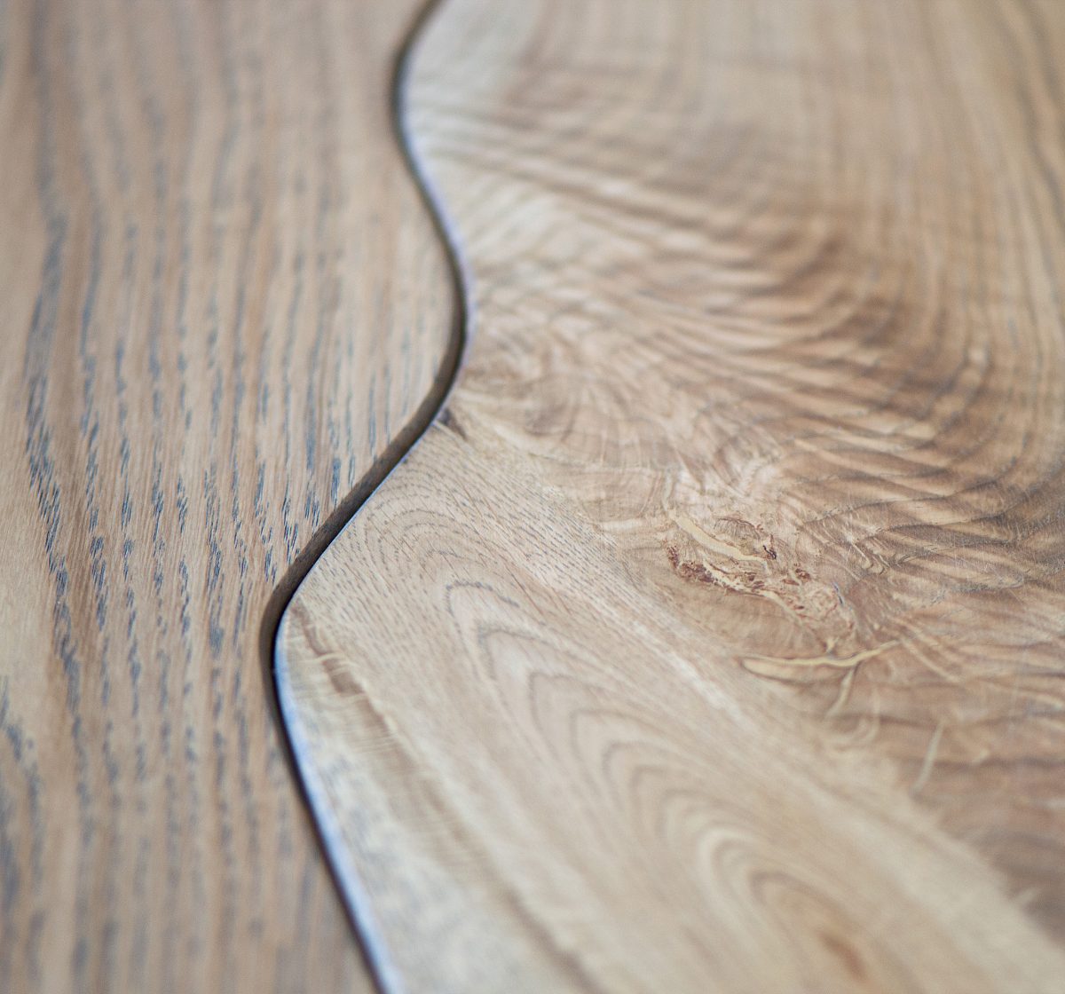 Tracing the Events of Life – Curved Flooring