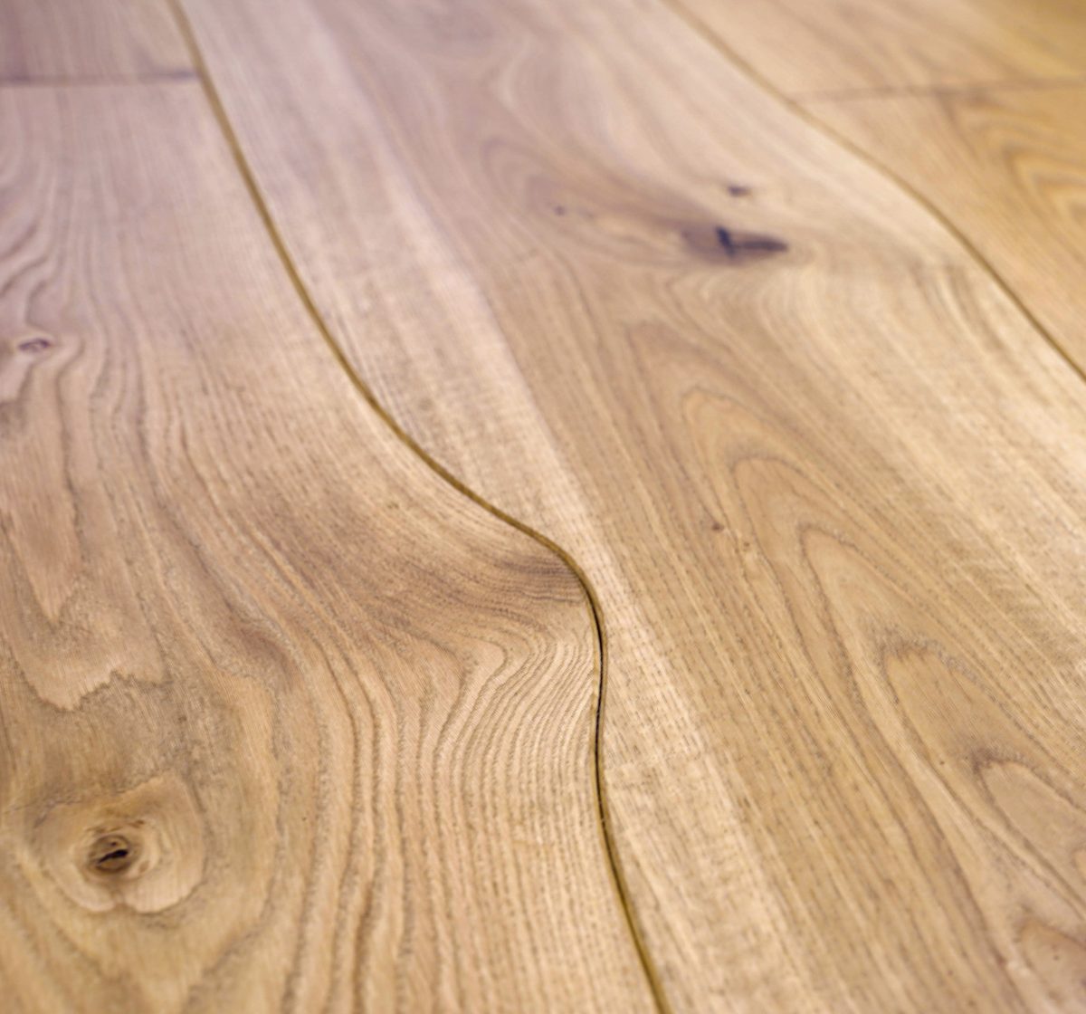 Transforming Tradition: The Captivating Curves of a Century-Old Home ...